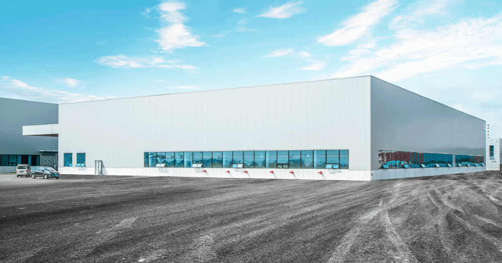 Insulated Metal Panels Guide | AVM Group